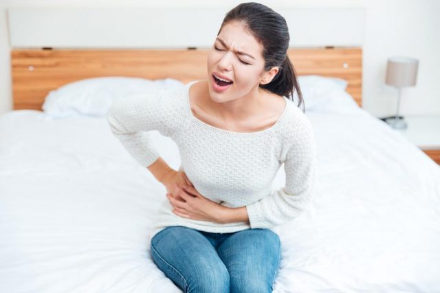Causes Of Pain In Right Side Under Ribs And Treatment - Charlies Magazines